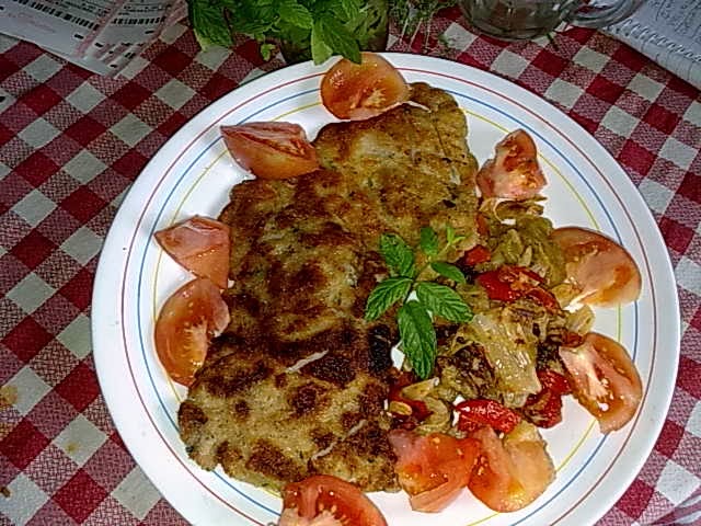 El buen comer: FILETE DE POLLO EMPANADO CON REPOLLO.