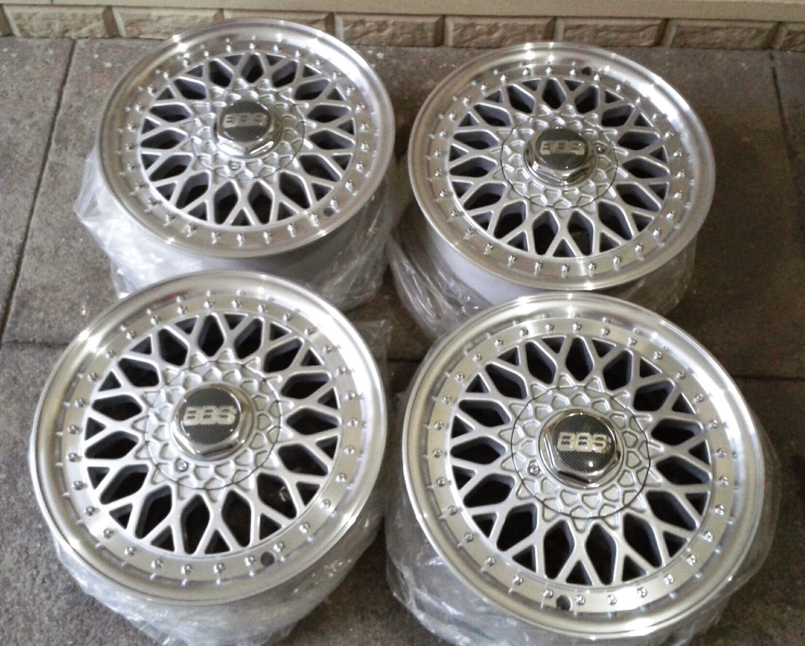 MDK Rodas (MDK Wheels): Aro 15" 4x100/4x108 BBS RS tala 6 et36 (Prata ...