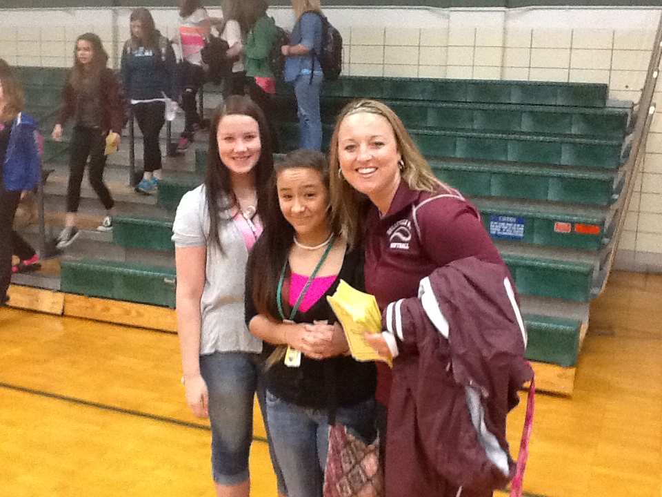 Belleville West Football: Coach Pettus and Mrs. Baltz visit West Jr. High