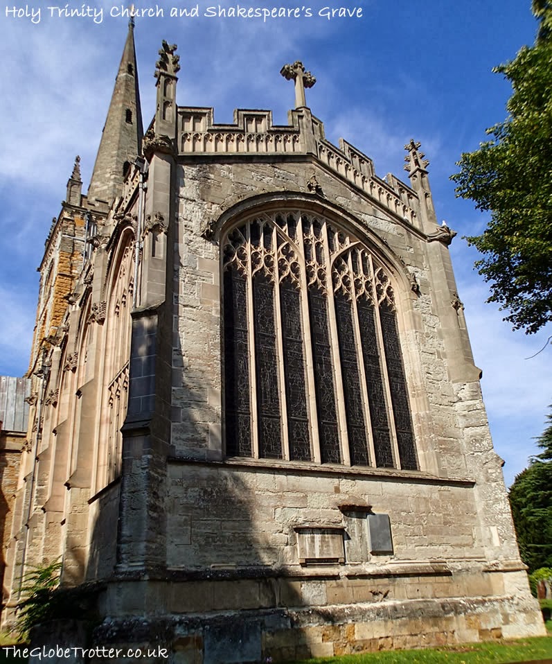 The Holy Trinity Church in Stratford-upon-Avon - The Globe Trotter