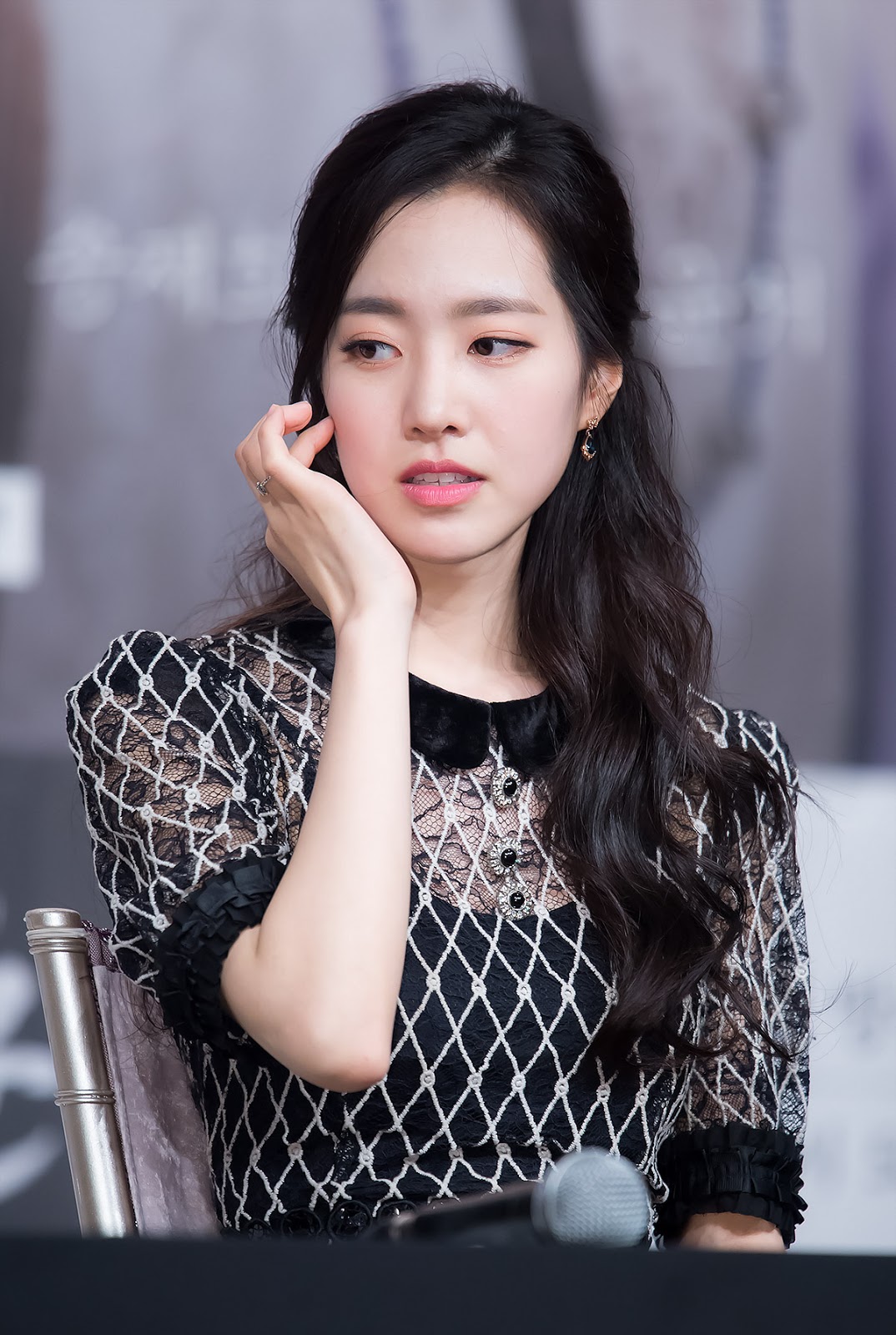 Nao Kanzaki and a few friends: Jin Se-Yun: Finally her first intro post....