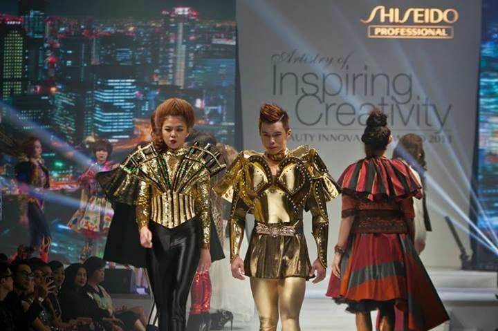 Kee Hua Chee Live!: LIM WEI SIN IS HOT AND HUNKY