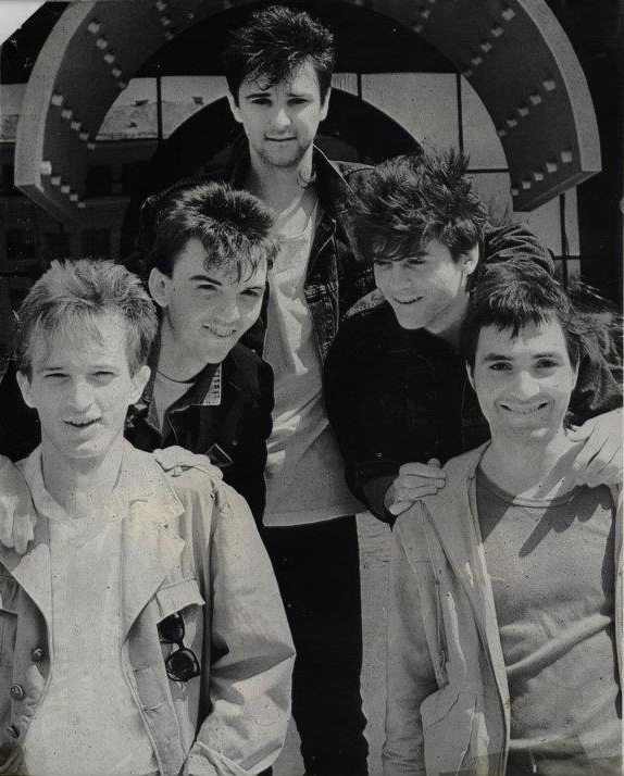 Metal Zigolo Boots - Koncerti za razmjenu: Crvena Jabuka 1986. IN ...