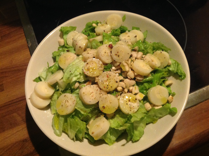 Ensalada de hoja de roble con palmito