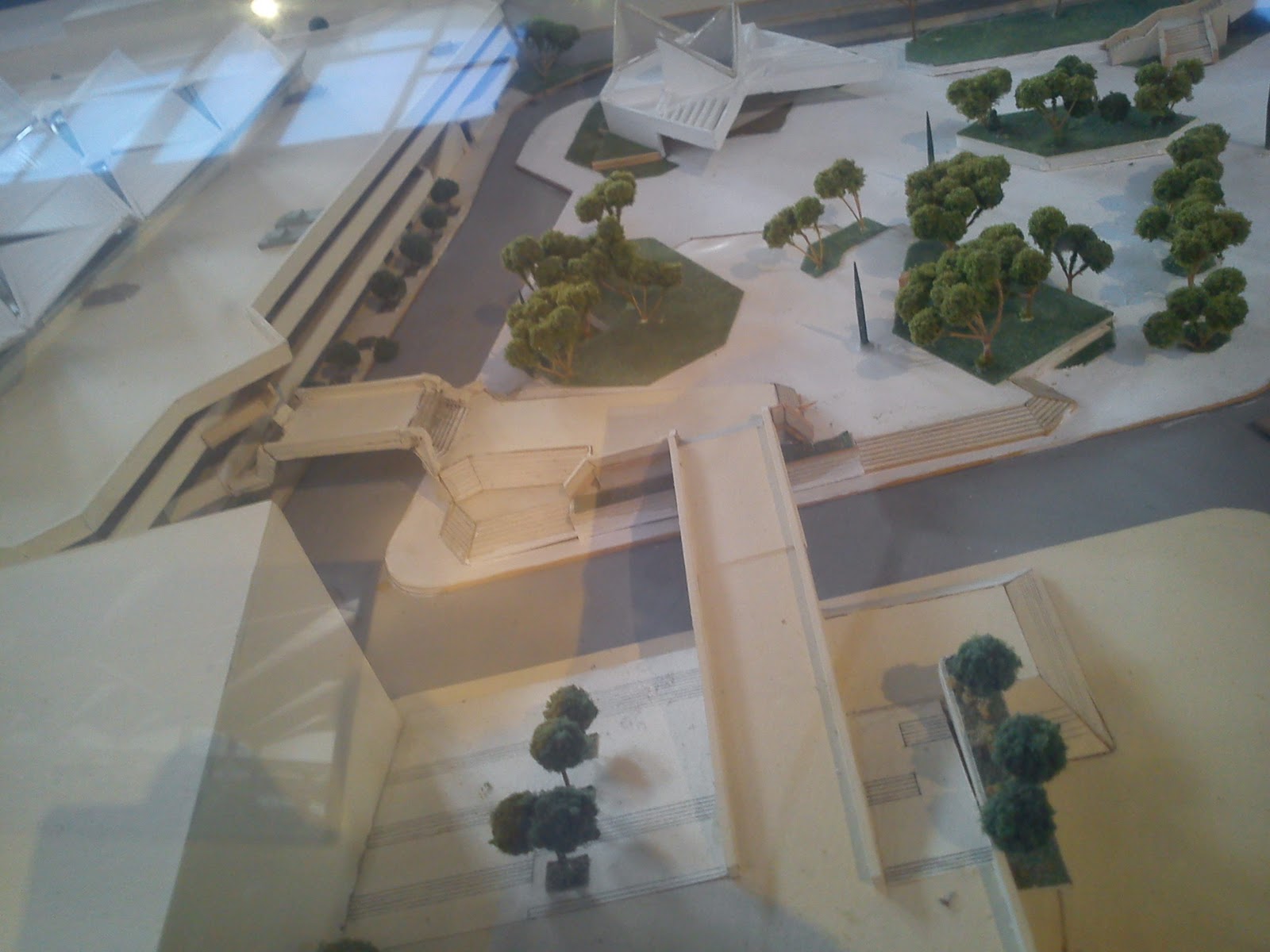 Intersticio, cultura arquitectónica...: Retrospectiva de Alejandro Zohn ...