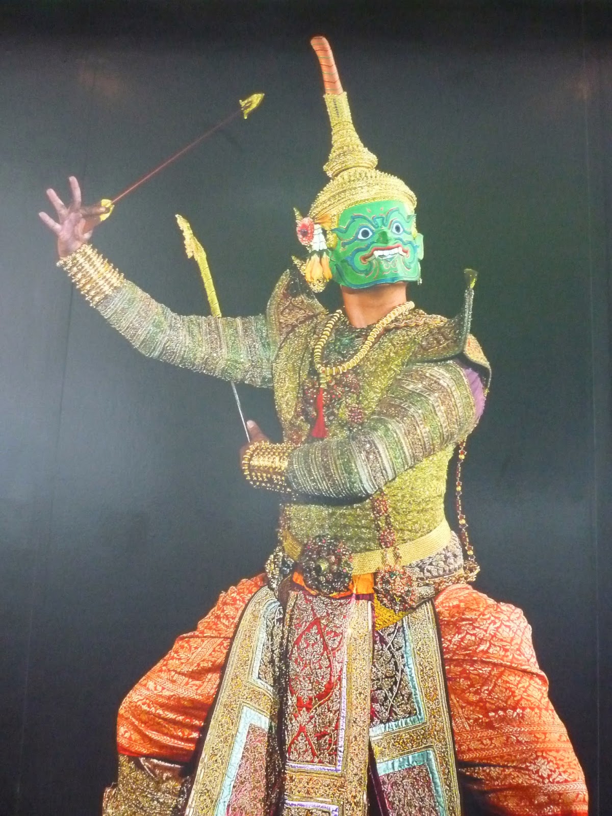 Kee Hua Chee Live!: KHON--THE THAI ROYAL DANCE AND EXHIBITION IS NOW ON ...