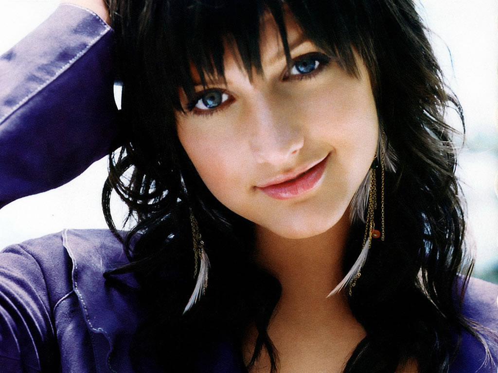 Ashlee Simpson Gif | riduspic