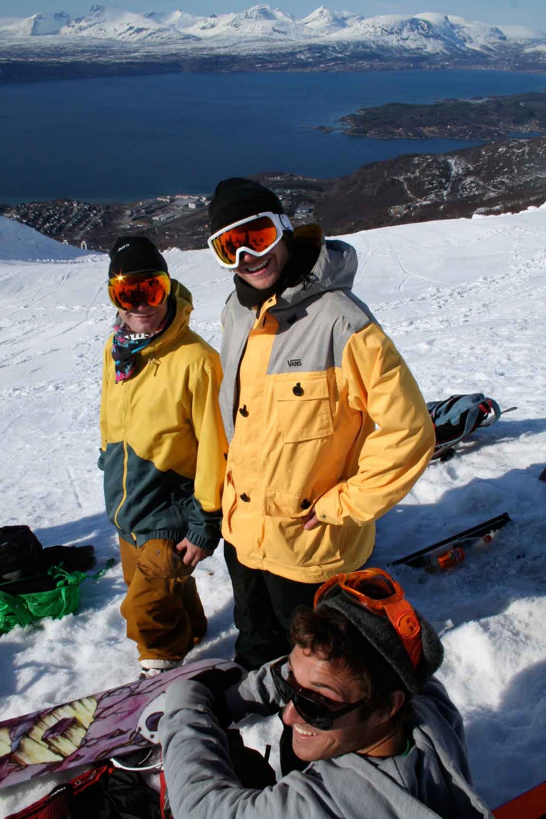 Dragon Alliance - Europe: 2011-05-01