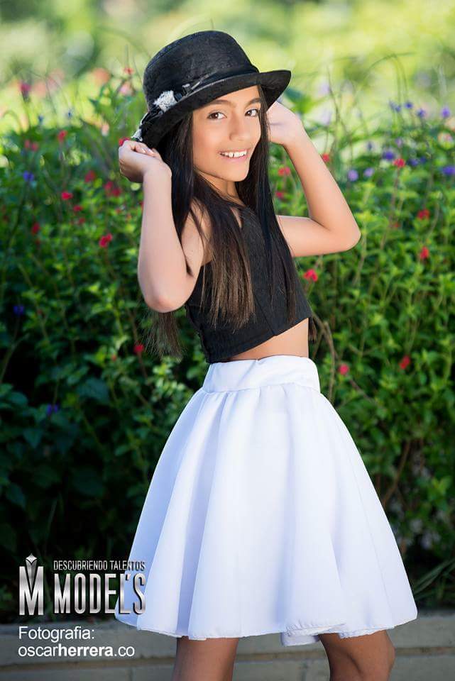 Academia y Agencia de Modelaje Descubriendo Talentos Model´s ...