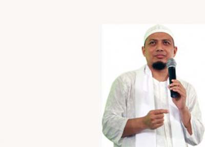 Kumpulan Foto Ustad Arifin Ilham Terbaru Lengkap - FiqihMuslim.com