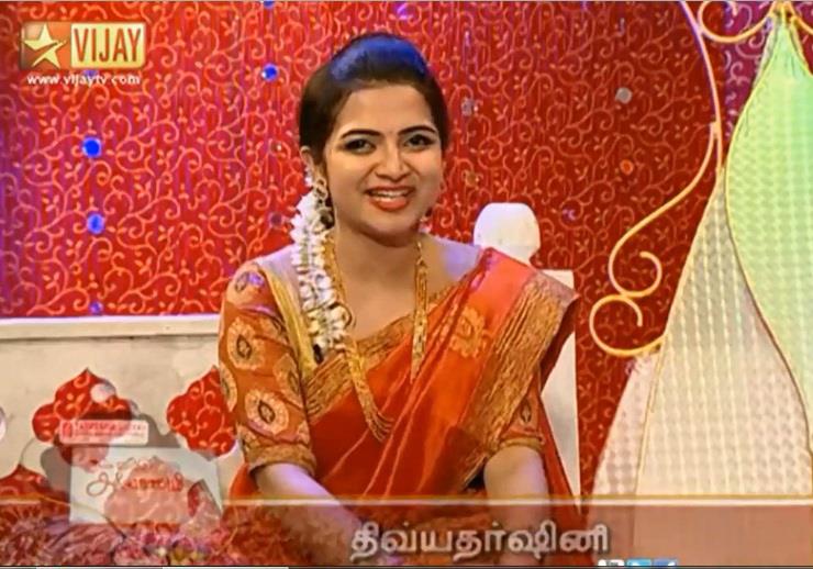 Anchor Dhivya Darshini: Collections of @Dhivyadharshini