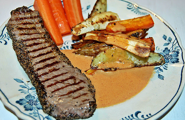 Mor-Mia´s: Pepparbiff, rotfrukter i ugn och grym sås