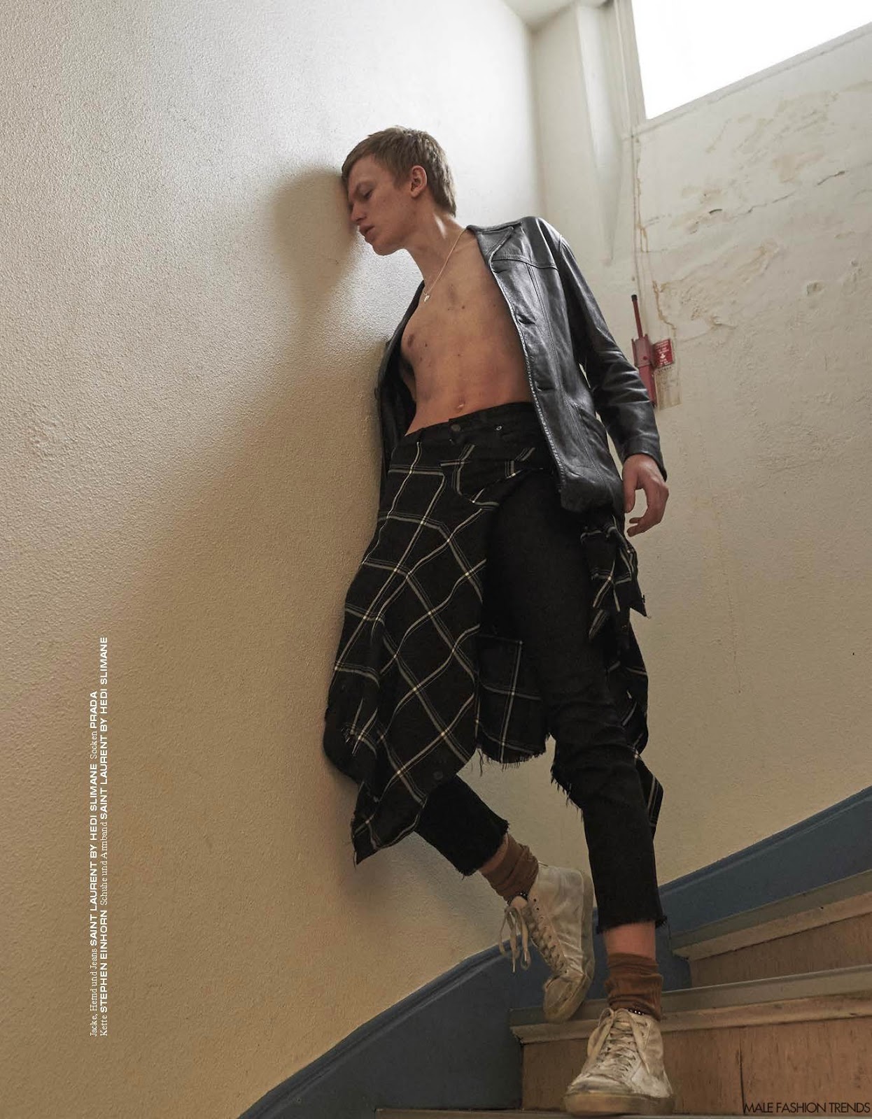 Jonas Gloer para noah Magazine Spring/Summer 2016 por Alessio Bolzoni