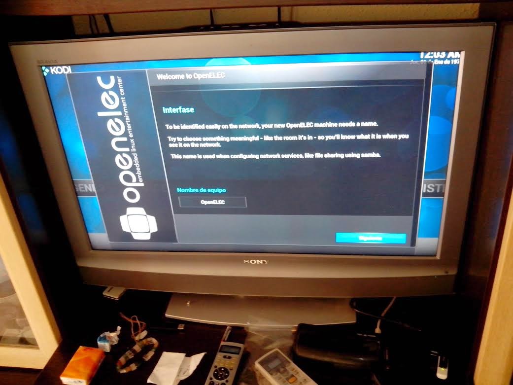 Malagueños originales y libres: Instalar y configurar OpenELEC en Raspberry Pi 2 desde Ubuntu