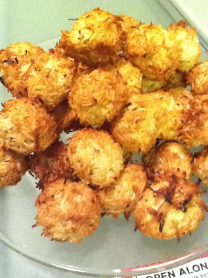 Bakeology 101: Toasted Coconut Macaroons