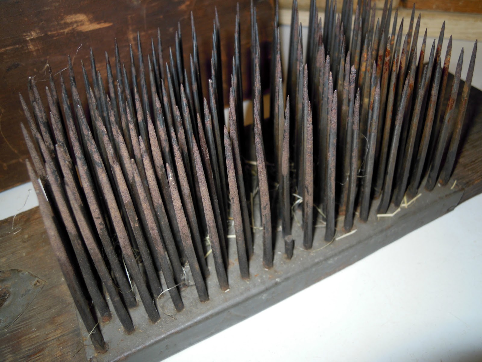 The Inconsequential Blogger: Flax to linen experiment - Spinning the flax