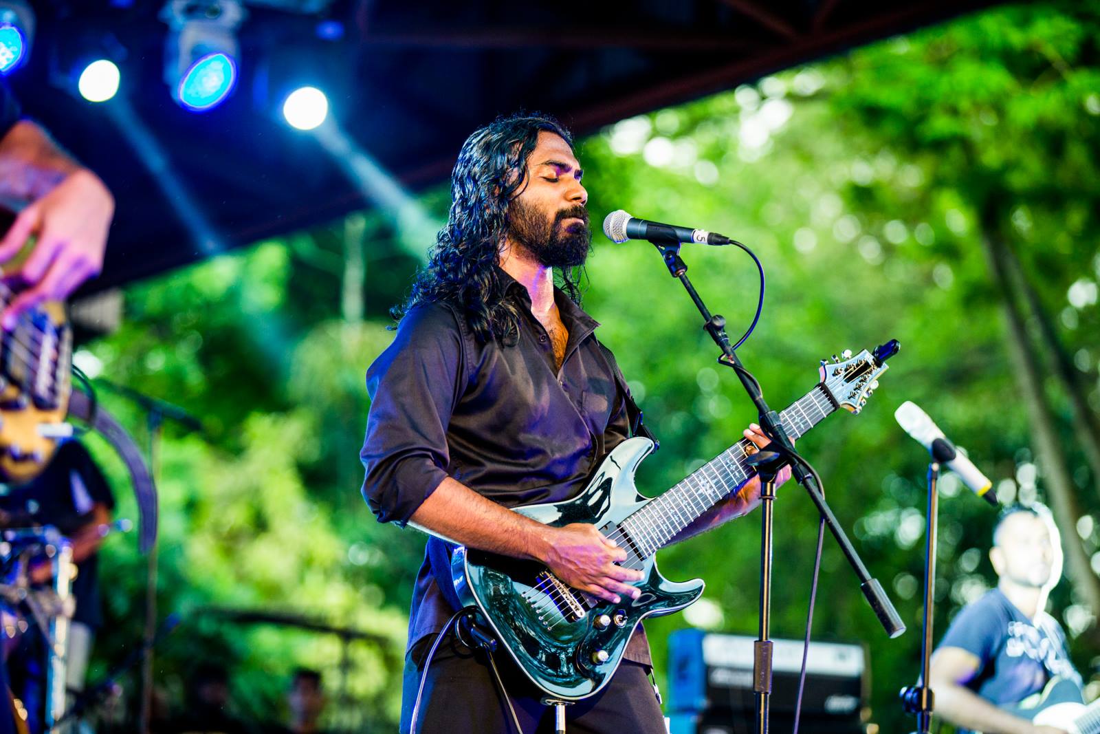 Pure Sri Lankan Heavy Metal: ARJUN DHAS - Fields Of Sound (Motherjane ...