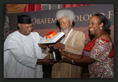 Mama pidgin: Mama Pidgin Sunday Uncommon Person for Today Na Wole Soyinka