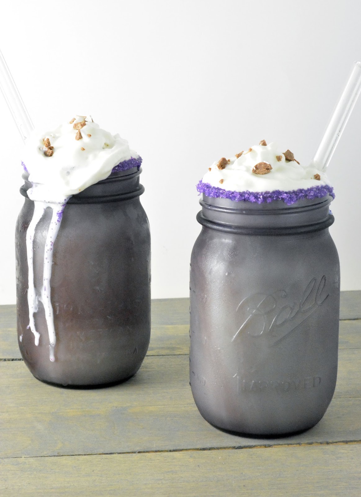 Crafts with Jars: Cadbury Egg Milk Shake