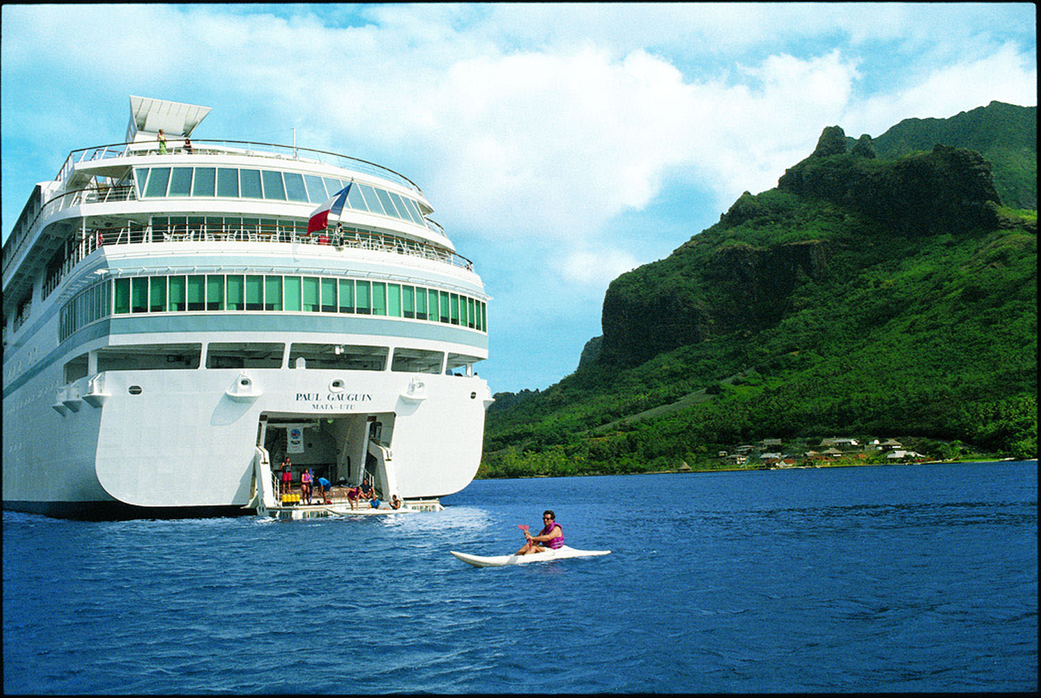 Sail Into a Tropical Sunset and Discover Tahiti by Sea