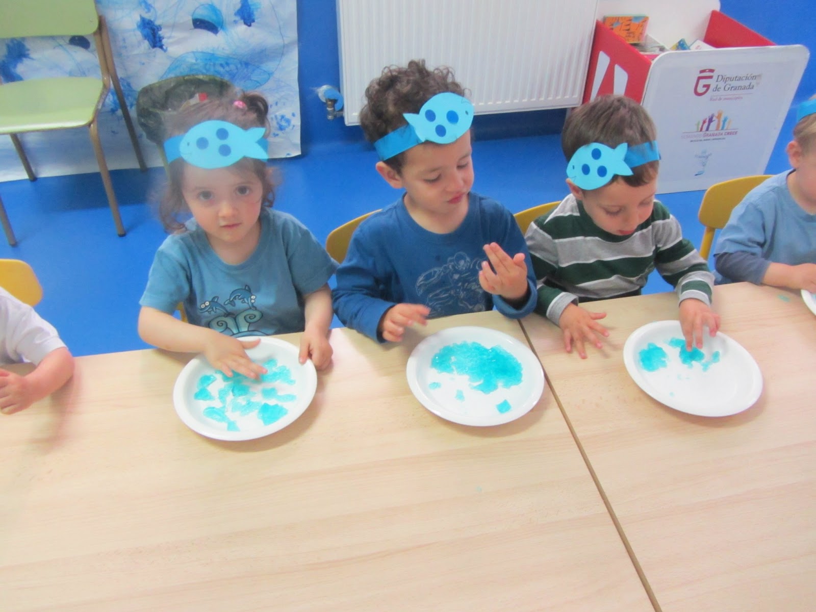 Escuela Municipal Infantil de Cájar: FIESTA DEL COLOR AZUL