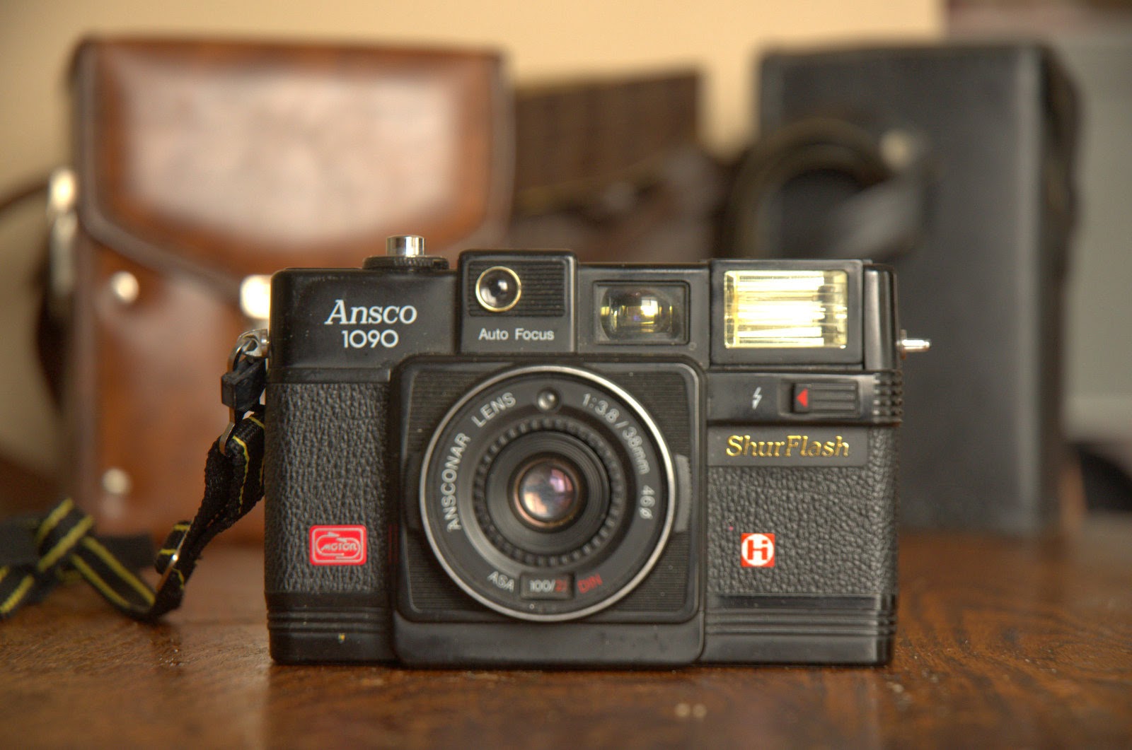 Vintage Camera House: Ansco 1090