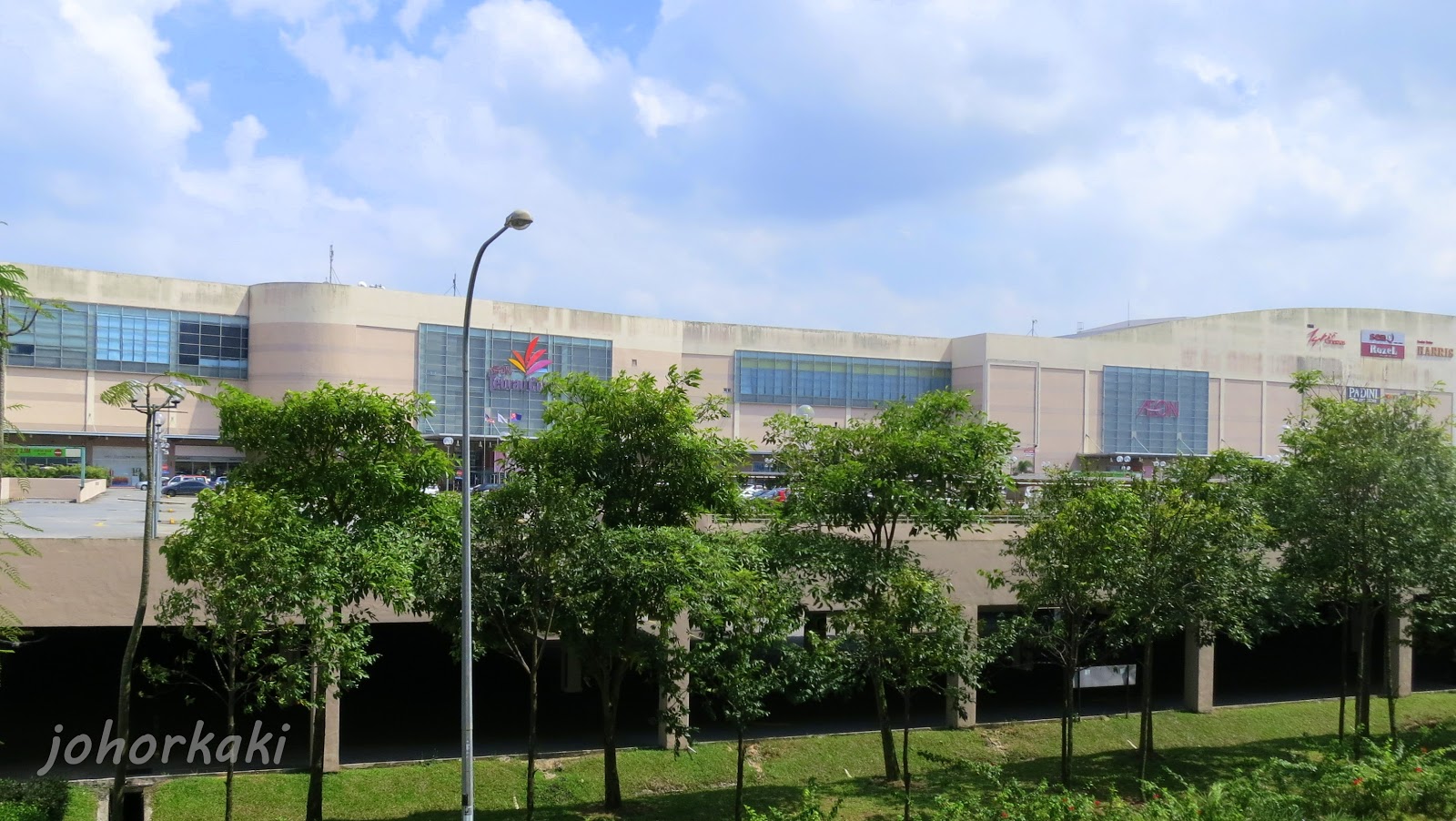 Miss Tam Chiak and SG Food on Foot on One Day Johor Bahru Food Trail ...