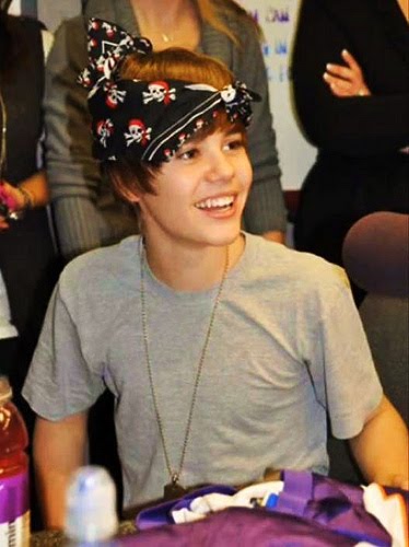 Fashion Hairstyles: justin bieber rare pics 2011