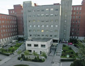 HUCA: Hospital Central Universitario de Asturias [Historias para no ...