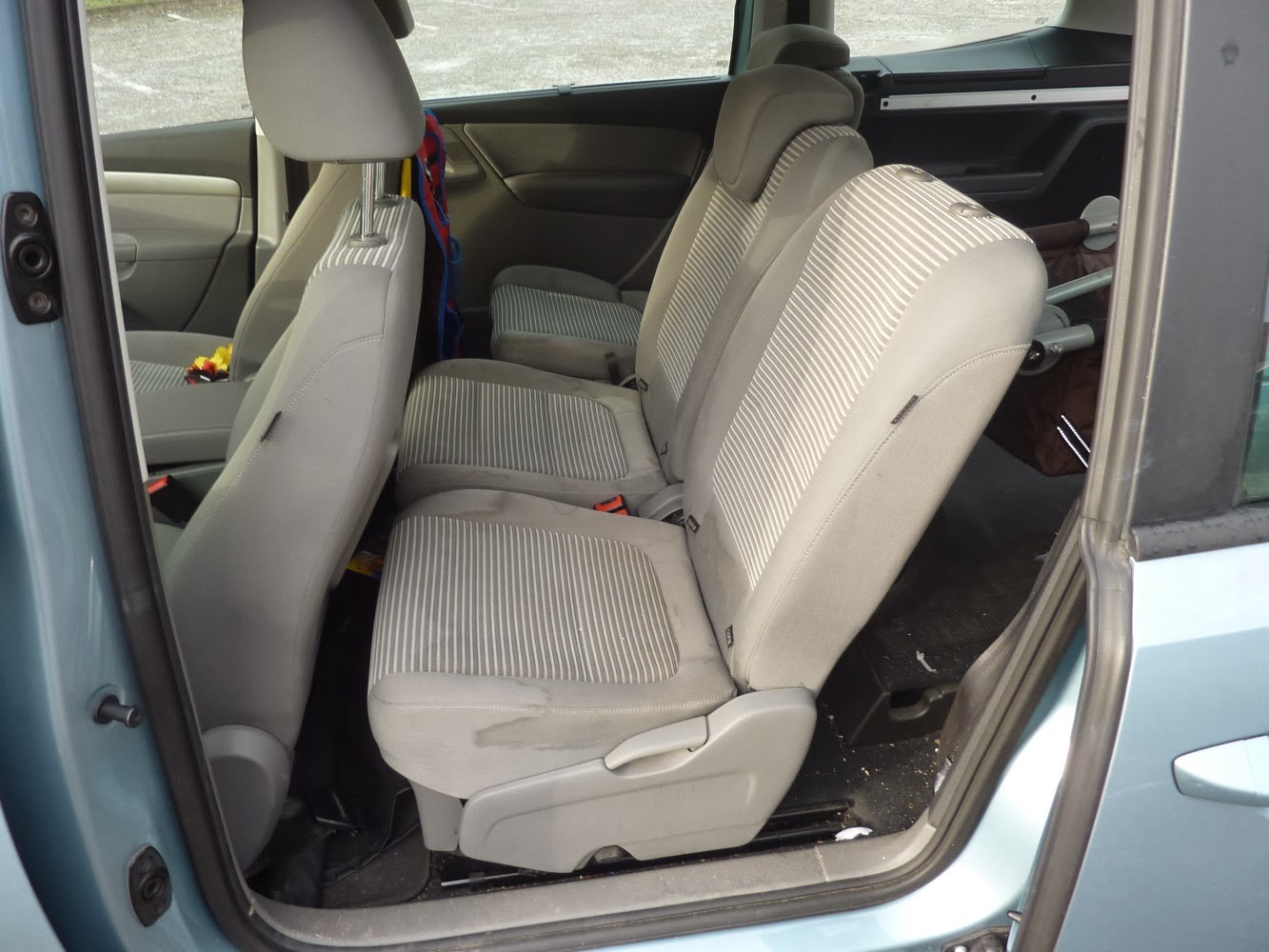 Toyota Sienna in Germany: Vergleich: Seat Alhambra gegen Toyota Sienna