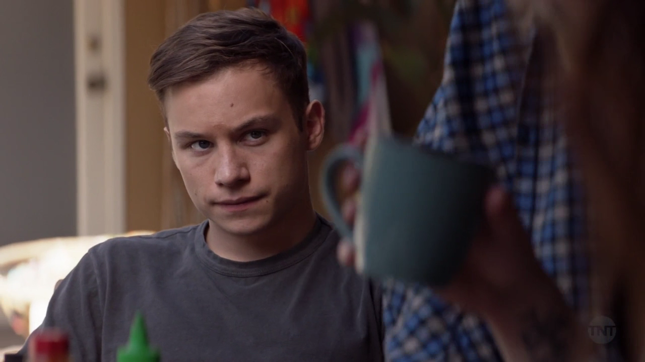 Finn Cole & Ben Robson on Animal Kingdom (2018) ~ DC's Men of the Moment