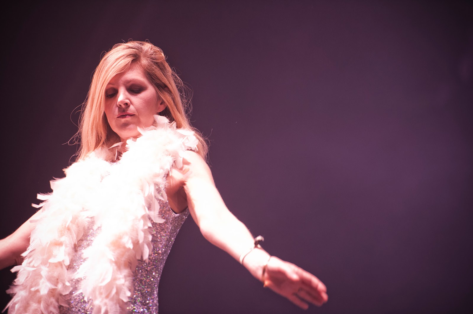 FOTO STAT: The Saint Etienne Press Cuttings blog: Saint Etienne - Live ...