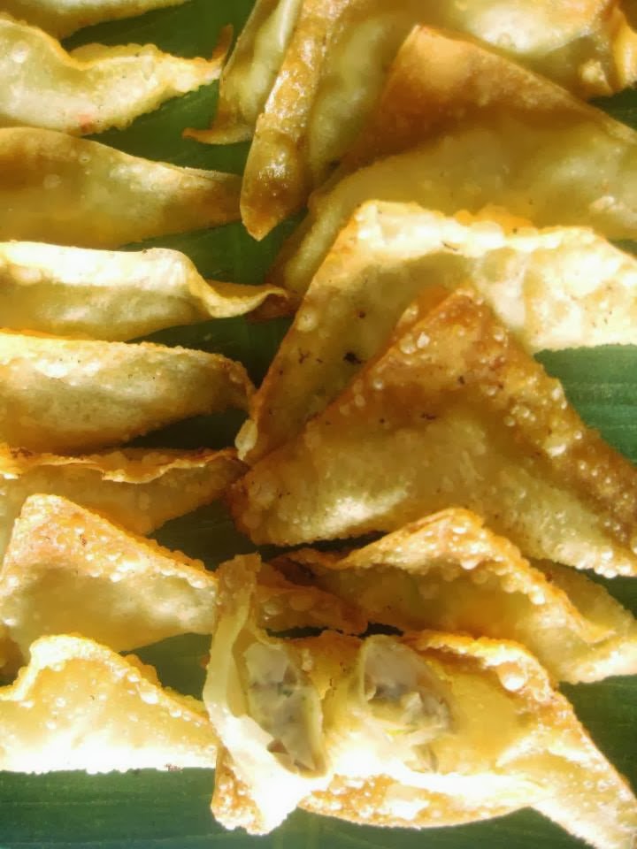 Wantan Fried Cream Cheese and Mushroom stuffed