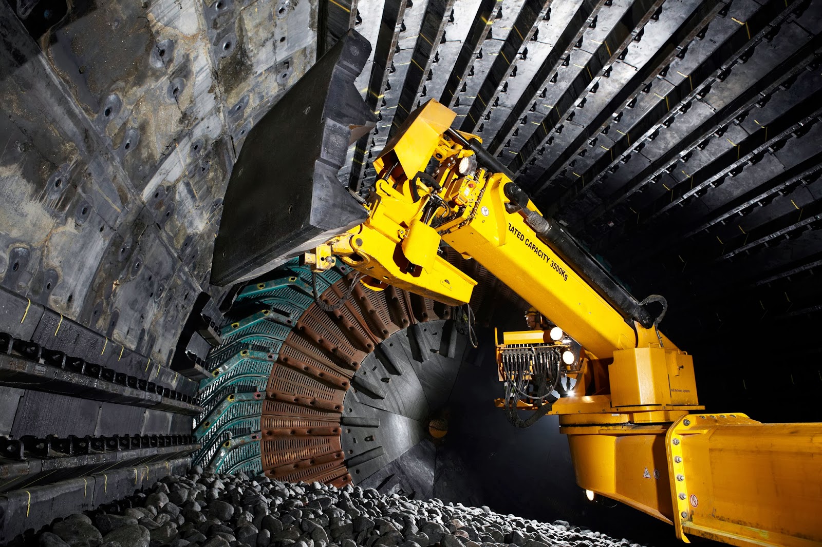 METSO LANÇA MEGALINER PARA MOINHOS DE GRANDE PORTE - Panorama de Negócios