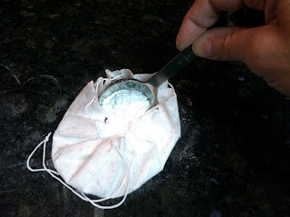 The Iced Queen: Dusting Pouches