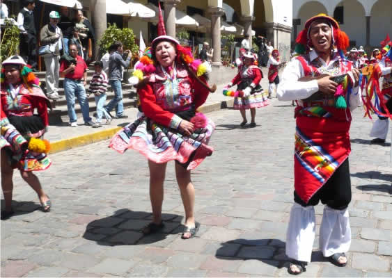 Danzas del PERÚ:: CARNAVAL DE CANAS - CUSCO