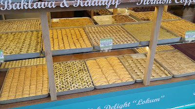 Restaurants in Korea: Kervan Turkish Bakery and Desert - Itaewon 이태원