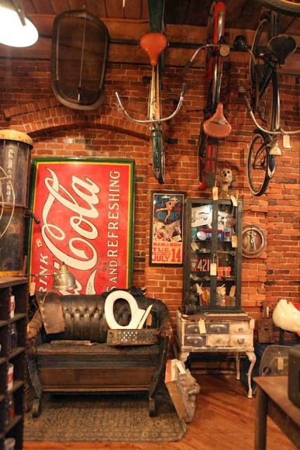 CHAD'S DRYGOODS: ANTIQUE ARCHAEOLOGY - AMERICAN PICKERS