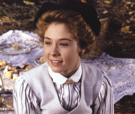 The Denim Shortcake Mag: Style Icon: Megan Follows
