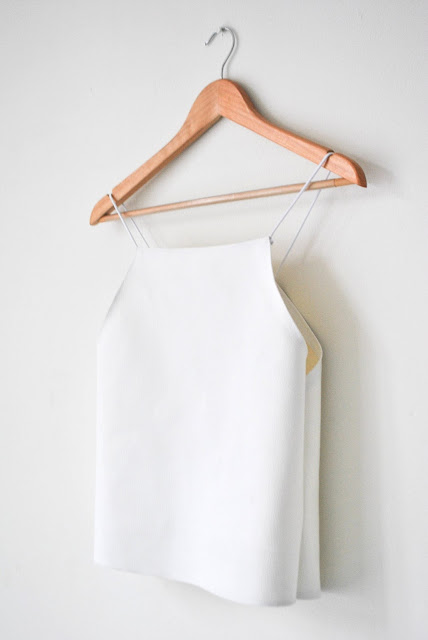 KAREN VAN BINSBERGEN: DIY White Leather Top