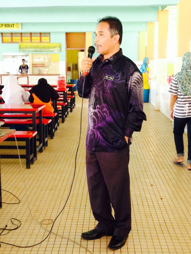 SMK BUKIT SENTOSA: Jamuan Hari Raya Anjuran KGK SMKBS