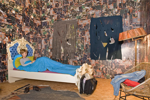 10 Unique Hotels that build from Recycled Materials | Free unique Info