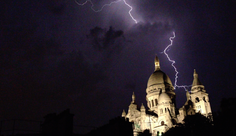 ParisDailyPhoto: Stormy weather over Paris