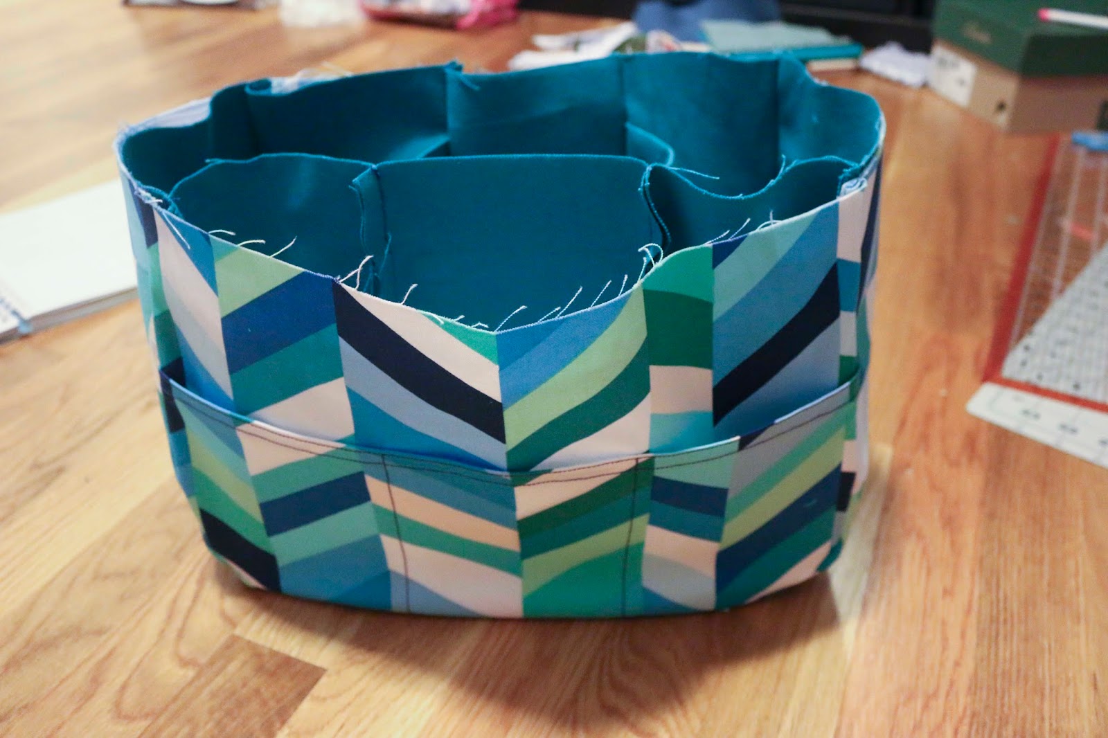 ChemKnits: Craft Caddy