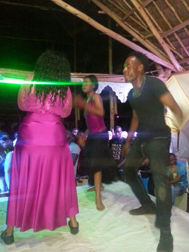 Chechekigazeti Picha Za Snura Majanga Akiwa Anatambulisha Ngoma Yake Mpya Iitwayo Ushaharibu