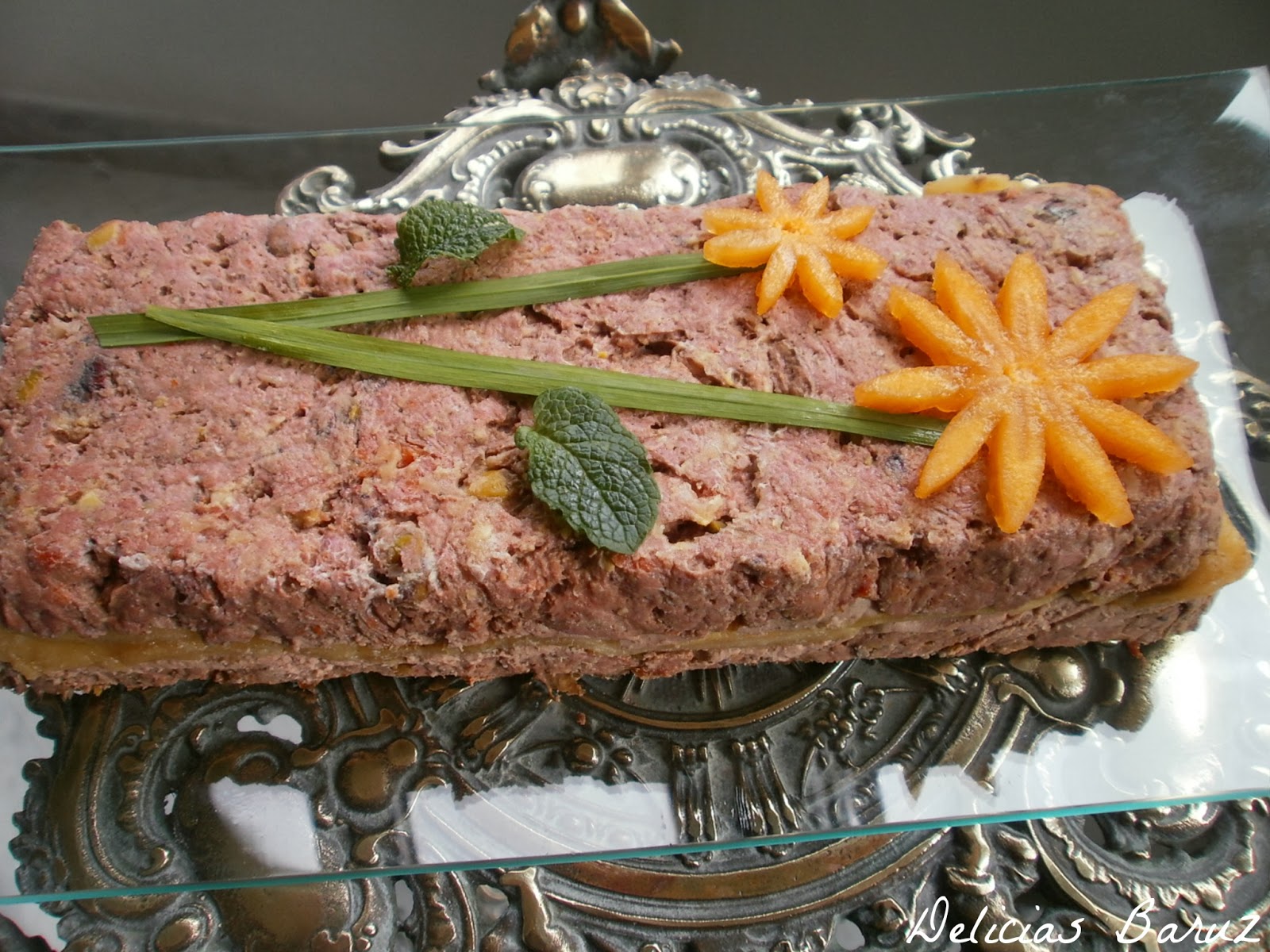 Delicias baruz: TERRINA DE CIERVO Y PATÉ DE PERDIZ CON SALSA DE MEMBRILLO