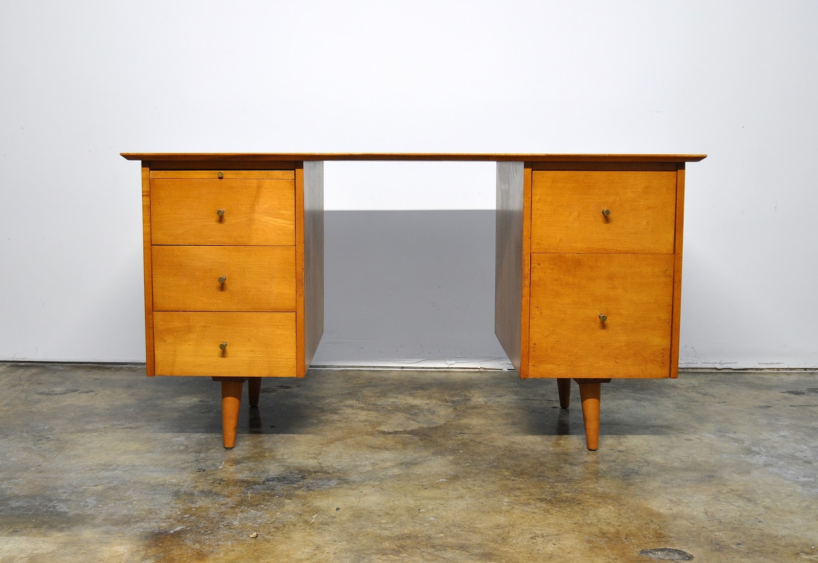 SELECT MODERN: Paul McCobb Desk or Vanity Table
