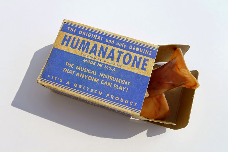 noseflute.org: (Very) Early Plastic Humanatone