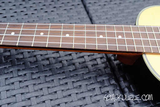 Clearwater UCW7R/PU Roundback Concert Ukulele - REVIEW
