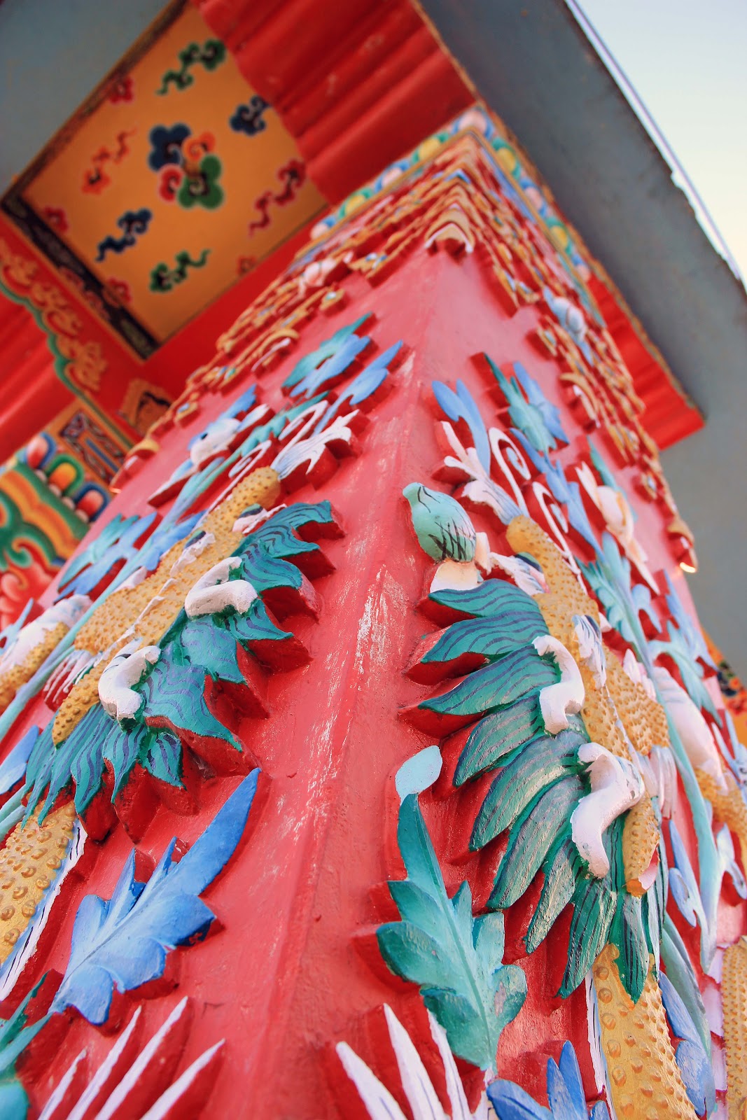 E-Shoe Travel Blog: A hidden Kathmandu delight: Amitabha monastery